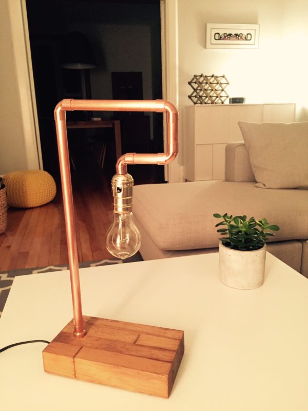 Copper pipe table lamp – DIY Montreal