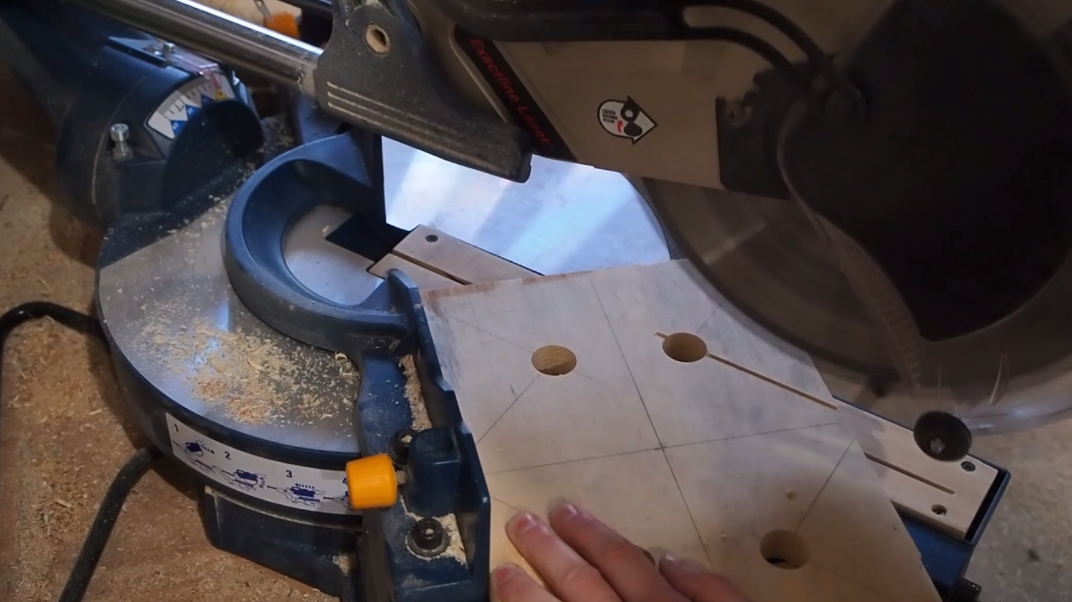 Simple Corner Clamping Jig | DIY Montreal