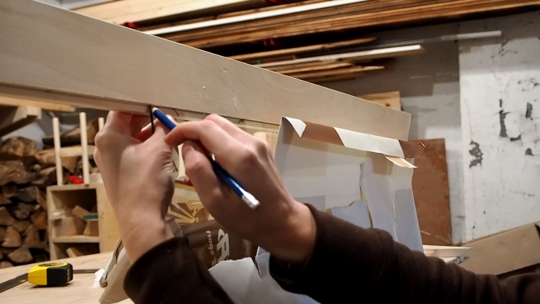 Make a picture frame with corner splines | DIY Montreal