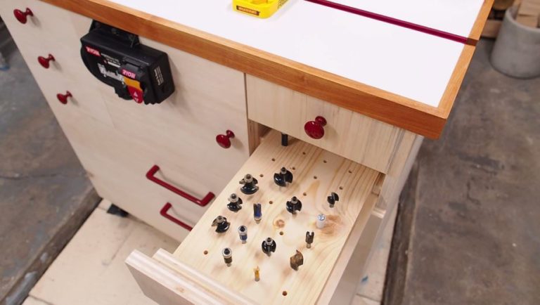 Router Cabinet – DIY Router Table Build – DIY Montreal