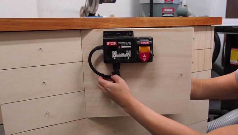 Router Cabinet – DIY Router Table Build | DIY Montreal