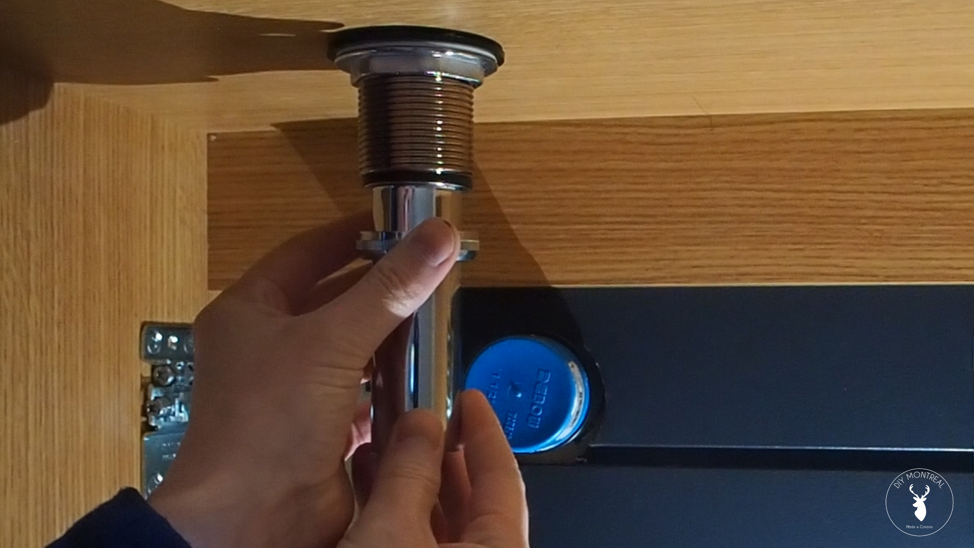 Bathroom Sink Plumbing Installation – DIY Montreal