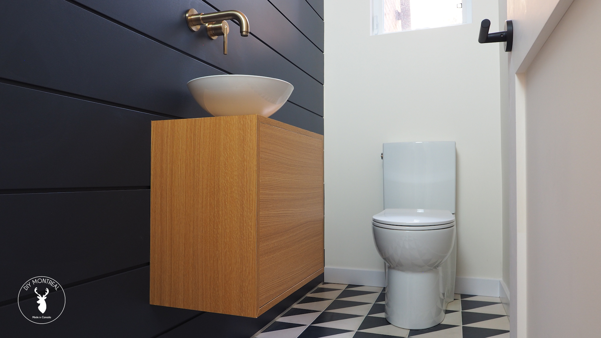 DIY Floating Vanity | DIY Montreal