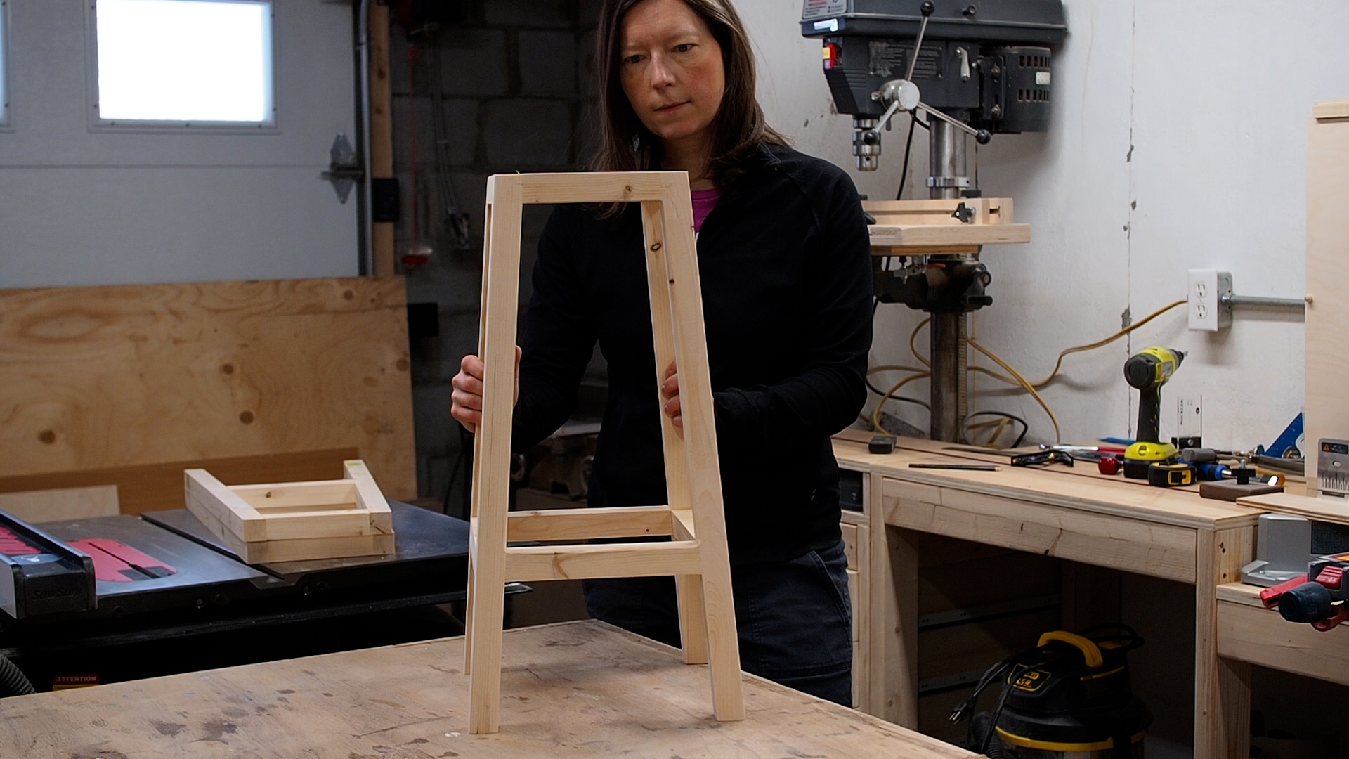 Chevron Pattern Bar Stool - DIY Montreal
