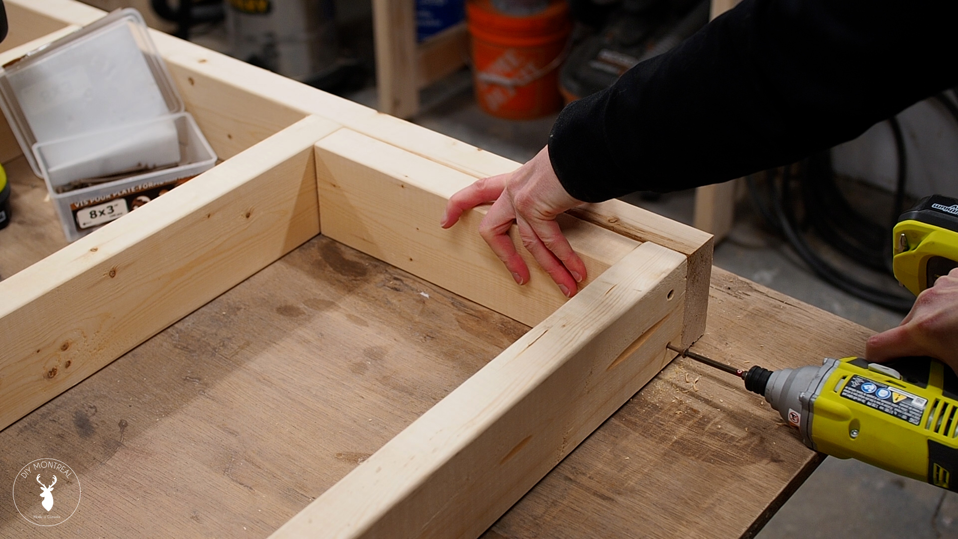 Outfeed Table / Workbench | Mobile & Leveling – DIY Montreal