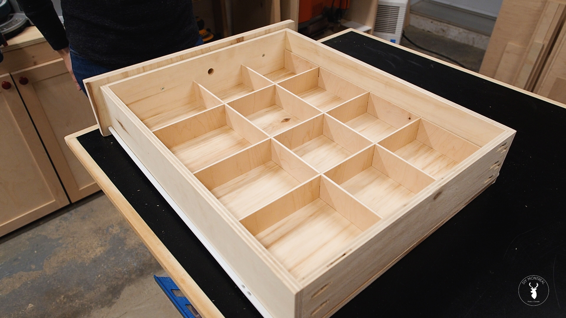 Workshop Drawer Organization | DIY Drawer Dividers with Sliding Tray ...