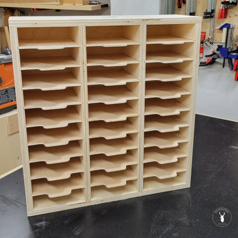 Sandpaper Organizer and Storage Cabinet - DIY Montreal