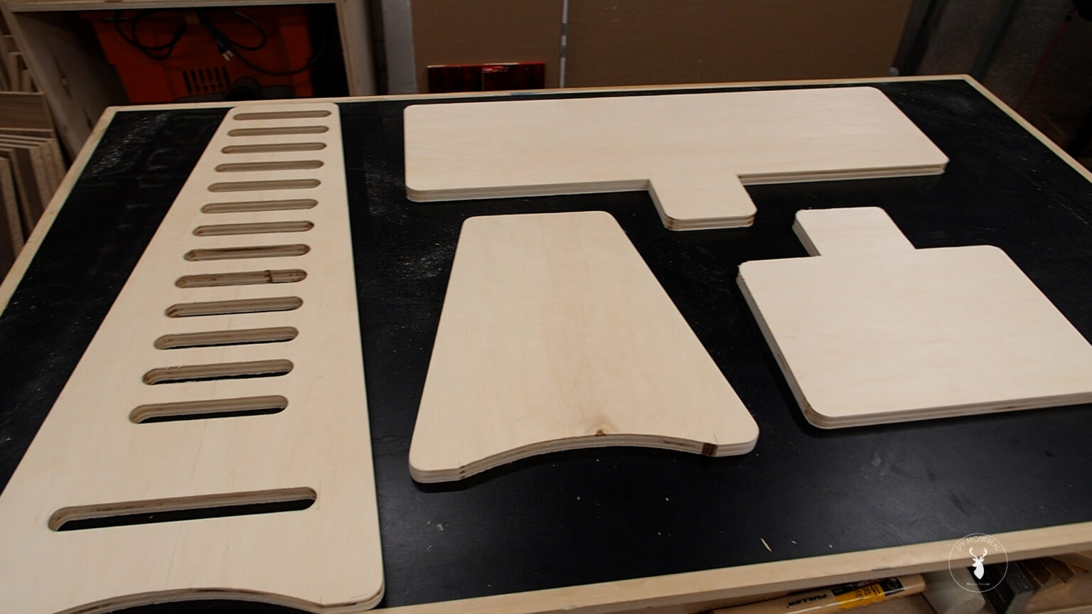 DIY Standing Desk Converter – DIY Montreal