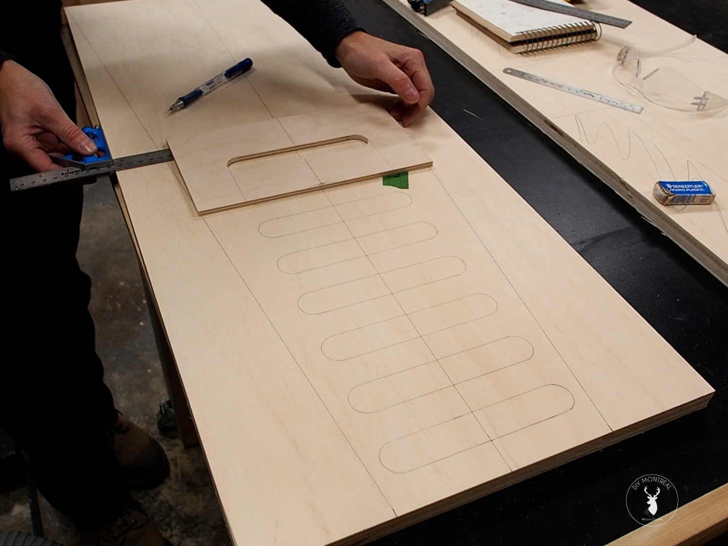 DIY Standing Desk Converter – DIY Montreal