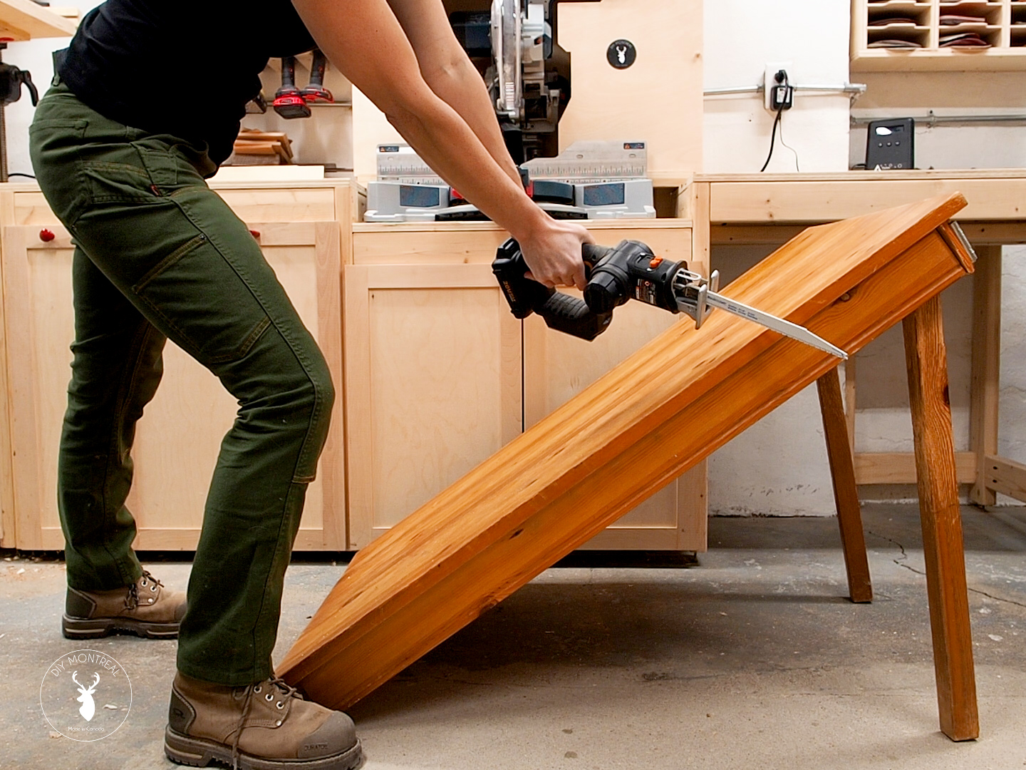 Is It Worth Salvaging an Old Table? | DIY Montreal