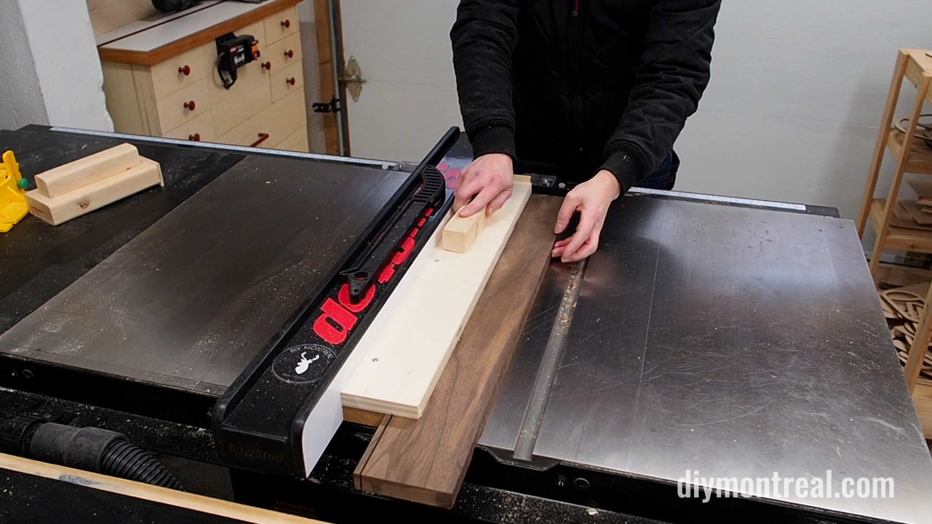 Brick Pattern End Grain Cutting Board | DIY Montreal